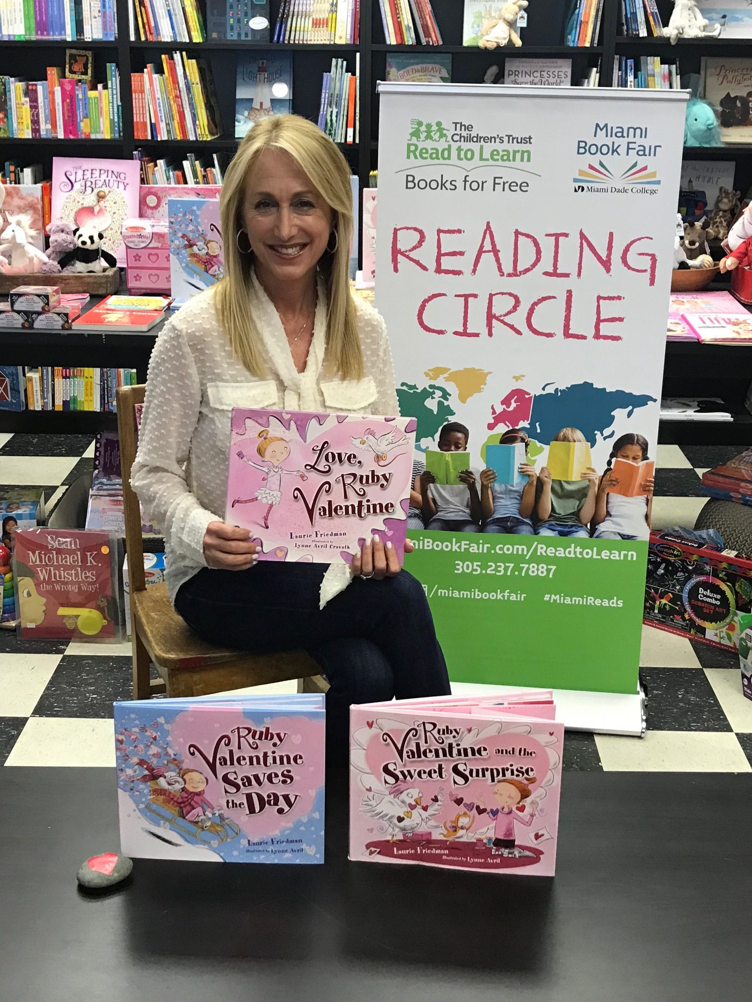 Happy Valentine's Day! - Laurie B. Friedman